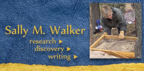 Written in Bone - Sally M. Walker